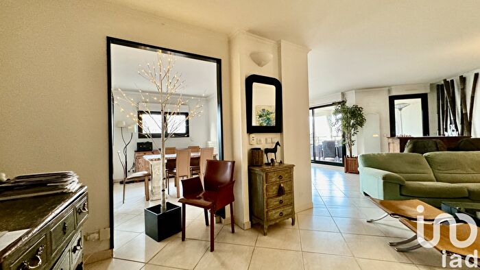 Appartement à vendre - Saint-Cloud, Montretout, Coutureau - 7 pièces - 4 chambres