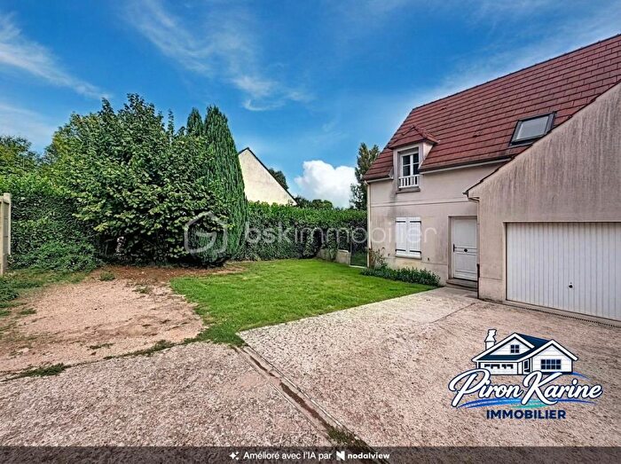 Maison 4 pièces à vendre à Villeneuve-sous-Dammartin