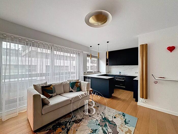 Appartement à louer - Levallois-Perret, Front de Seine - 2 pièces - 1 chambre