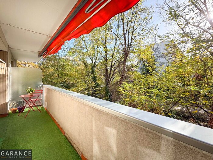 Appartement à vendre - Paris e , Bel-Air, Sud - 2 pièces - 1 chambre