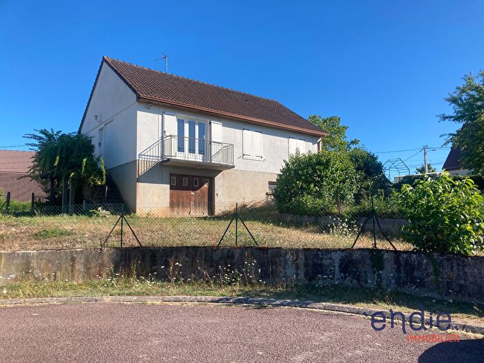 Maison à vendre - Hérisson - 5 pièces - 3 chambres