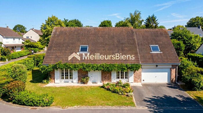 Saint-Nom-la-Bretèche : Maison 8 pièces à vendre