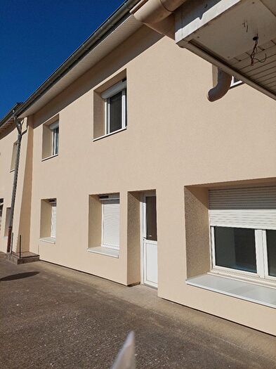 Appartement 3 pièces à Reventin-Vaugris, à louer