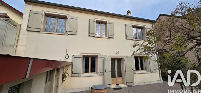 Maison à vendre - Champigny-sur-Marne, Coeuilly Village Parisien - 6 pièces - 4 chambres