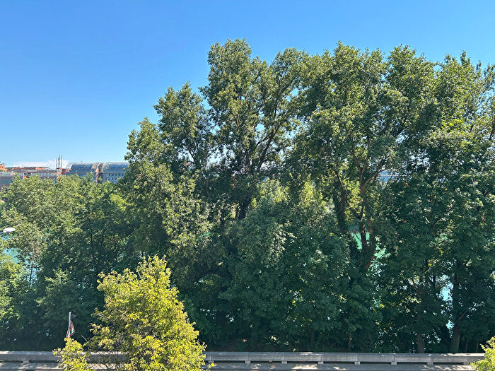 Caluire-et-Cuire, Saint-Clair : Appartement 2 pièces à louer