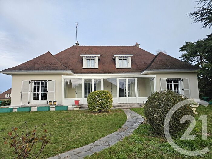 Maison à vendre - Châtellerault, Est - 9 pièces - 6 chambres