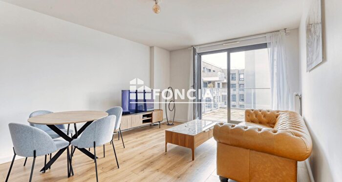 Appartement à vendre - Asnières-sur-Seine, Gresillons, Voltaire - 3 pièces - 2 chambres