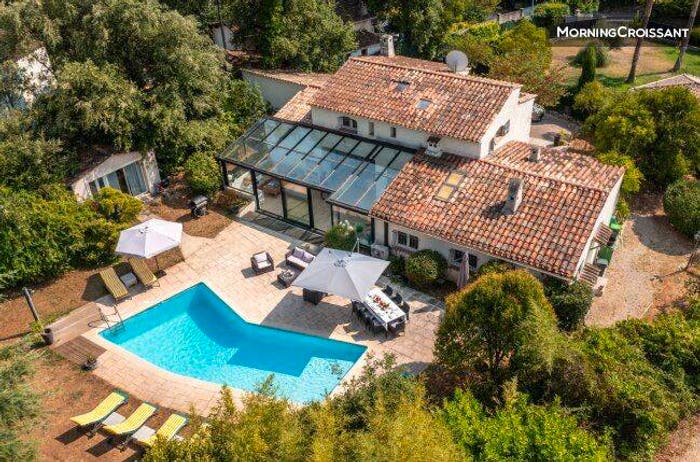 Nord, Roquefort-les-Pins : Maison 5 pièces à louer