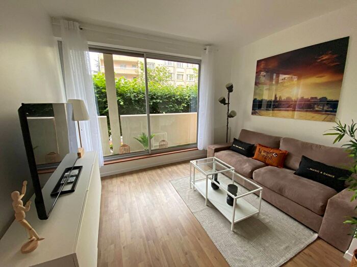 Gambetta, Courbevoie - Appartement 2 pièces à louer