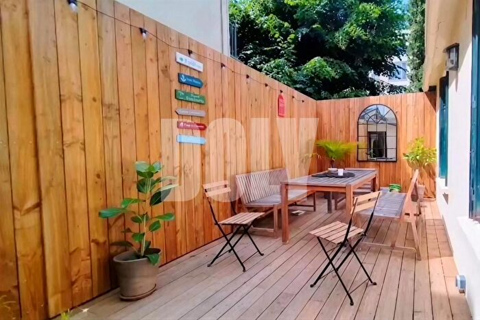 Appartement à vendre - Asnières-sur-Seine, Centre-ville - 3 pièces - 2 chambres