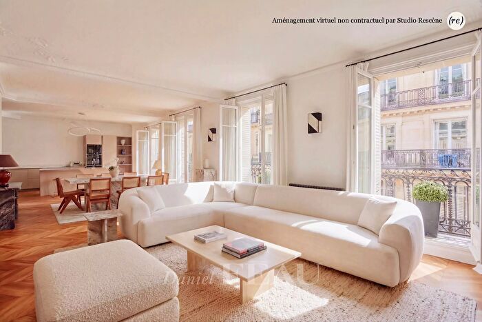 Appartement à vendre - Paris e , Dauphine - 6 pièces - 4 chambres