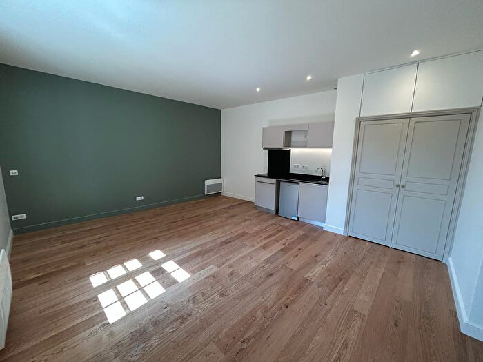 Auxerre, Centre-ville - Appartement 1 pièce à louer