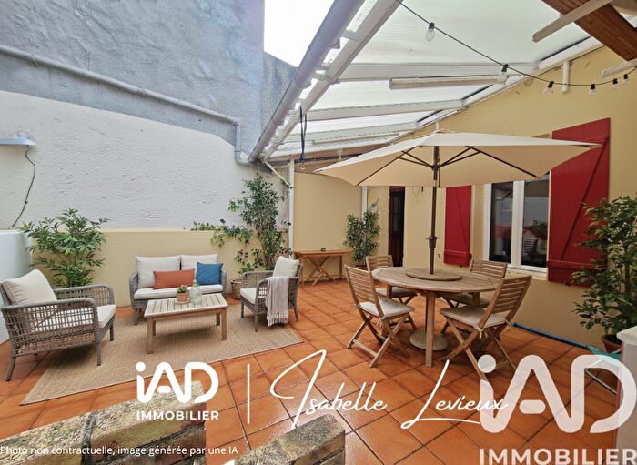 Maison à vendre - Saint-Martin-la-Garenne - 8 pièces - 4 chambres