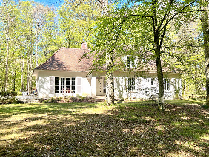 Maison à vendre - Abondant - 6 pièces - 5 chambres