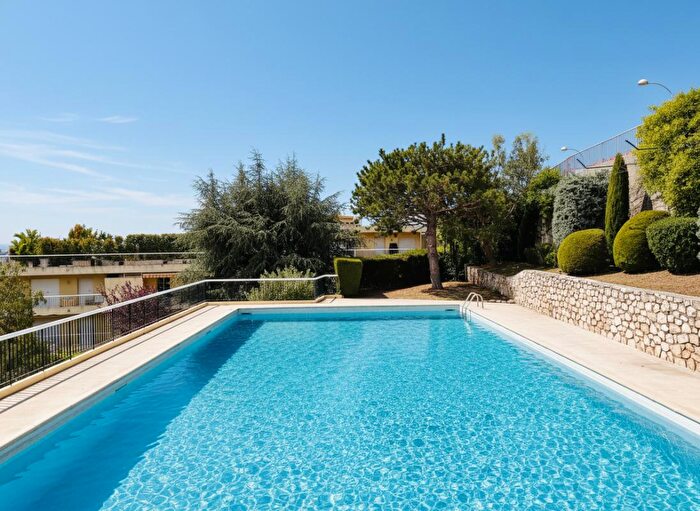 Appartement 3 pièces à Nice, Saint-Philippe, Estienne dOrves, à vendre