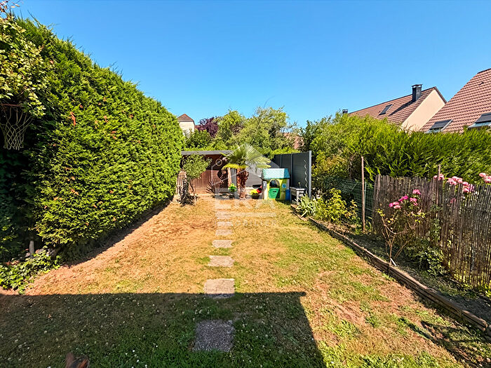 Maison 6 pièces à Saint-Fargeau-Ponthierry, à vendre