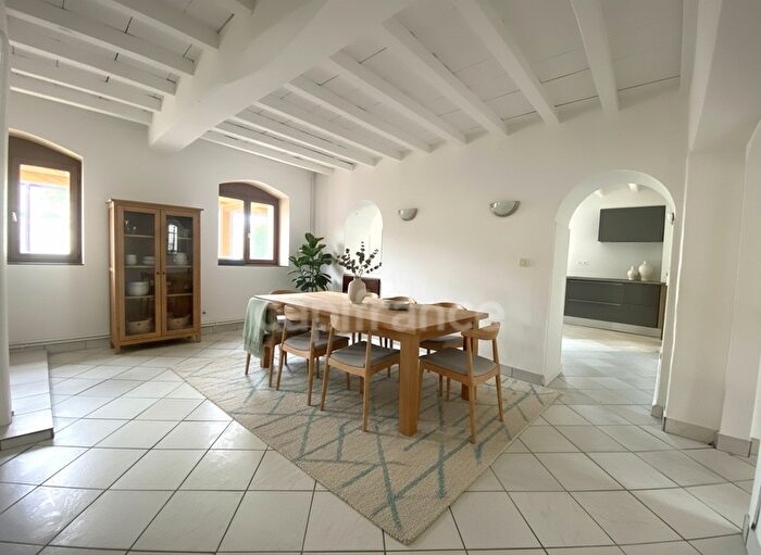 Maison 6 pièces à vendre à Saint-Maurice-de-Gourdans
