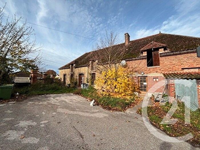 Maison à vendre - Les Bordes-Aumont - 10 pièces - 4 chambres