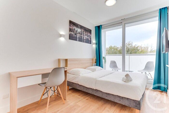 Appartement à louer - Savigny-sur-Orge - 2 pièces - 1 chambre