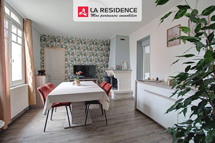 Maison à vendre - Saint-Étienne-du-Rouvray - 5 pièces - 3 chambres