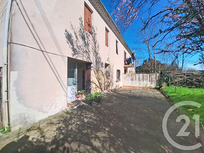 Maison à vendre - Condom - 9 pièces - 4 chambres