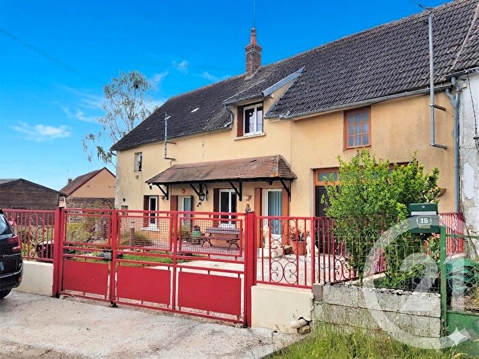 Maison 7 pièces à Dampierre-sous-Bouhy, à vendre