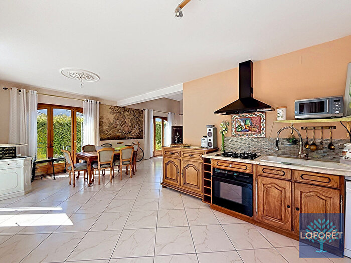 Maison à vendre - Aulnoy-lez-Valenciennes - 6 pièces - 2 chambres