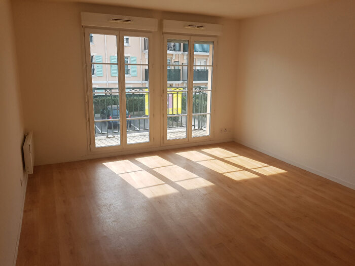 Appartement 3 pièces à louer à Le Plessis-Pâté