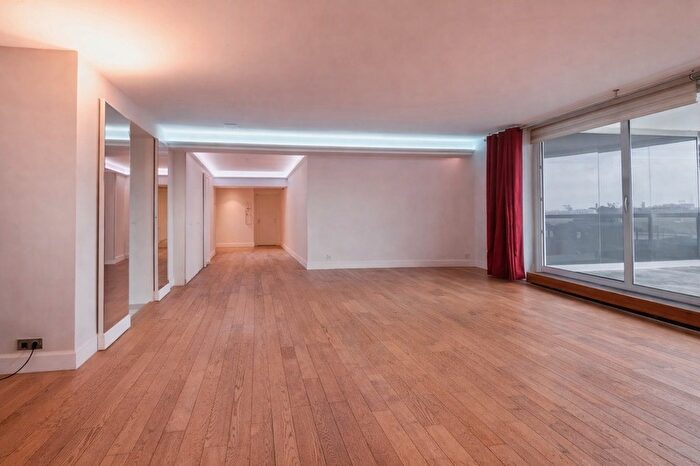 Appartement 5 pièces à vendre - Puteaux, Front de Seine Bellini