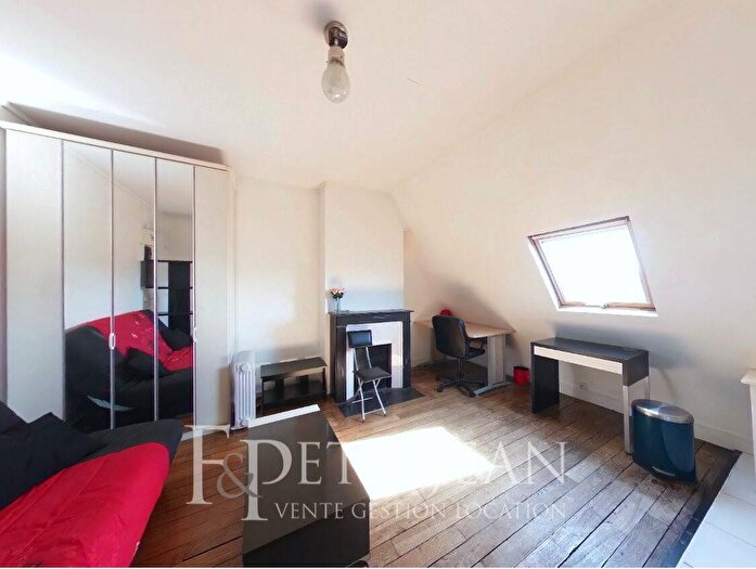 Appartement 1 pièce à louer à Porte Dauphine, Paris 16ème arrondissement