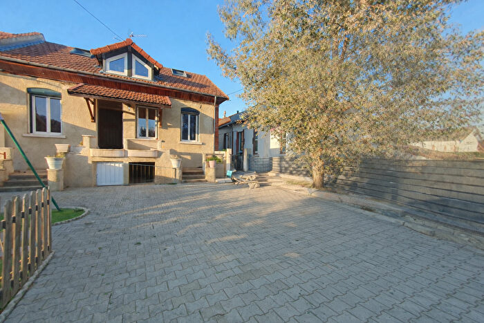 Riorges : Maison 7 pièces à vendre