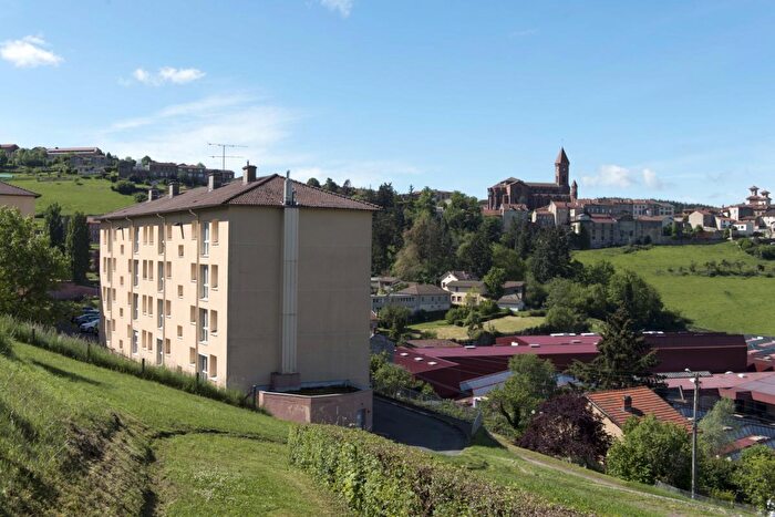 Appartement à louer - Thizy - 4 pièces