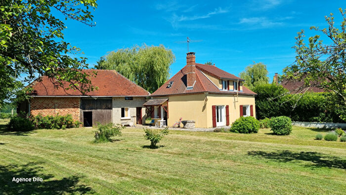 Maison 5 pièces à Soumaintrain, à vendre