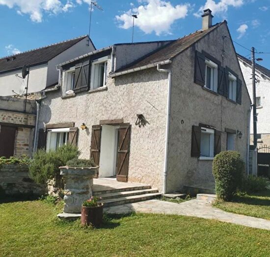 Maison à vendre - Le Châtelet-en-Brie - 4 pièces - 3 chambres