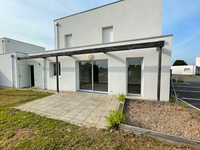 Maison 6 pièces à Saint-Barthélemy-d'Anjou, à louer