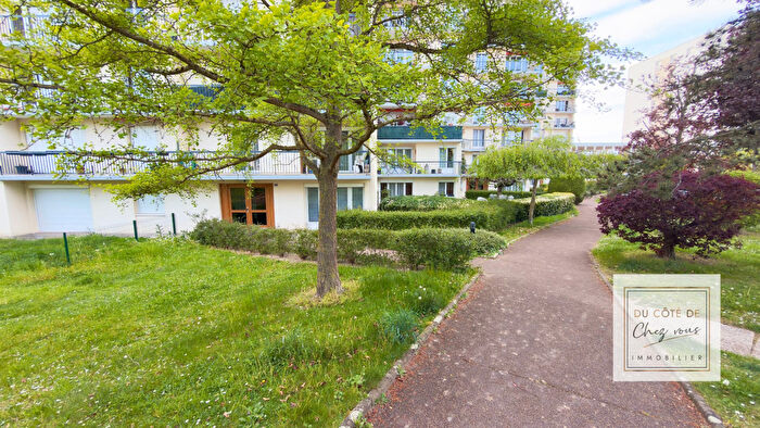 Saint-André-les-Vergers : Appartement 4 pièces à vendre