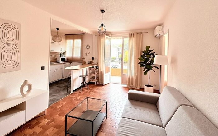 Appartement à vendre - Saint-Raphaël, Les Arênes - 3 pièces - 2 chambres