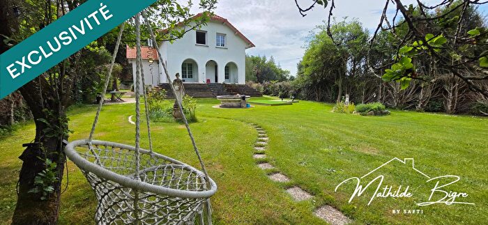 Maison 7 pièces à Auzon, à vendre