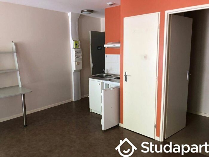 Colline des Pères-Tardy, Saint-Étienne - Appartement 1 pièce à louer