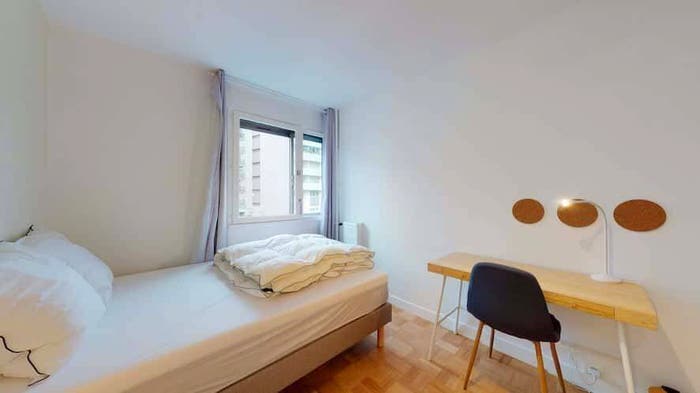 Appartement 1 pièce à louer - Hauts d'Asnières-Métro, Asnières-sur-Seine