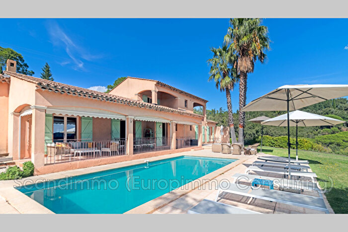 Maison à vendre - La Garde-Freinet - 5 pièces - 4 chambres