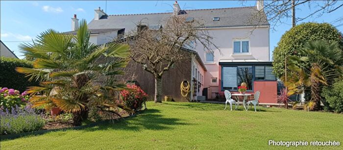 Maison à vendre - Cléguérec - 7 pièces - 5 chambres