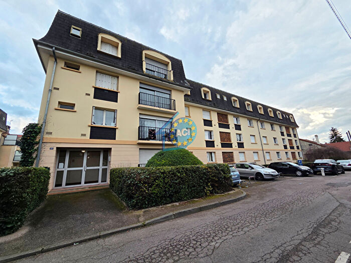 Appartement à vendre - Limay, Centre-ville - 1 pièce