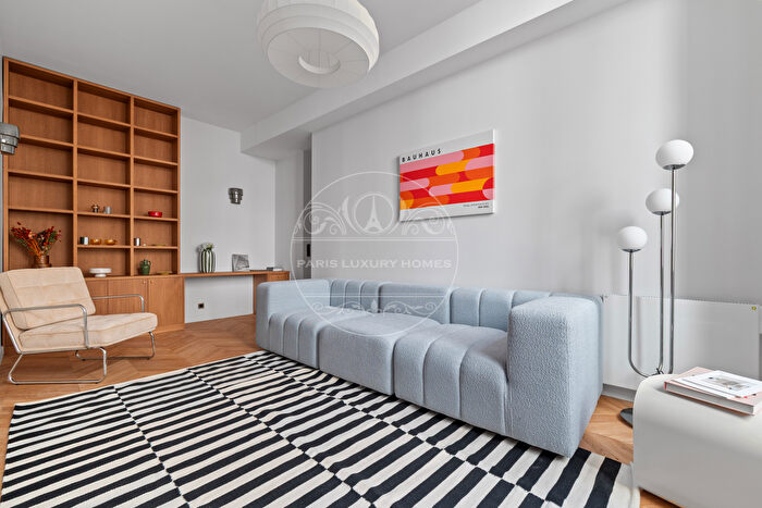 Paris 1er, Palais Royal : Appartement 4 pièces à vendre