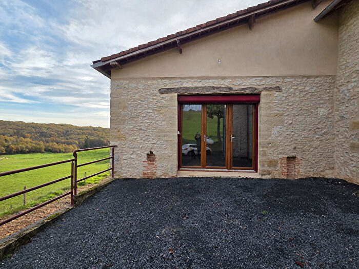 Appartement à louer - Saint-Raphaël - 2 pièces - 1 chambre