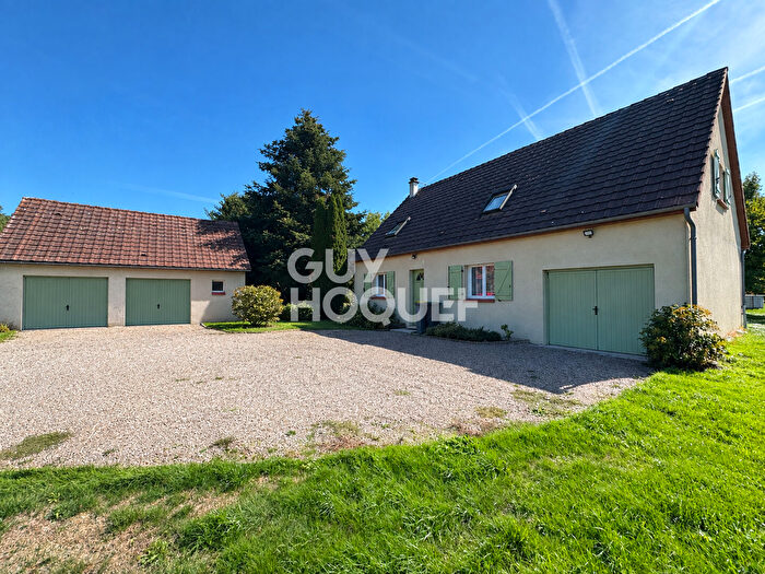 Maison 7 pièces à vendre à Bernay