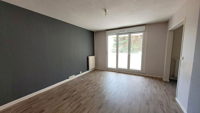 Cité Bretonnie-Chatelet-Favieres-Conches, Montluçon - Appartement 3 pièces à louer
