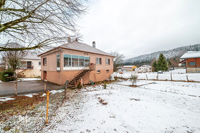 Maison à vendre - Bonnevaux - 5 pièces - 4 chambres