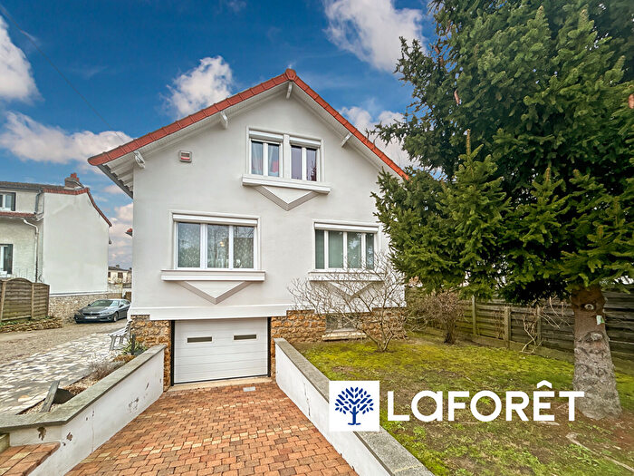 Maison à vendre - Saint-Michel-sur-Orge, Sablons, Picasso - 6 pièces - 4 chambres