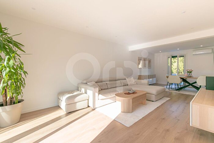 Maison à vendre - Boissy-Saint-Léger, Bois Clary - 6 pièces - 4 chambres